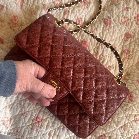 Bags | The Perfect Fall Burgundy Quilted Classic Handbag For The Season ...